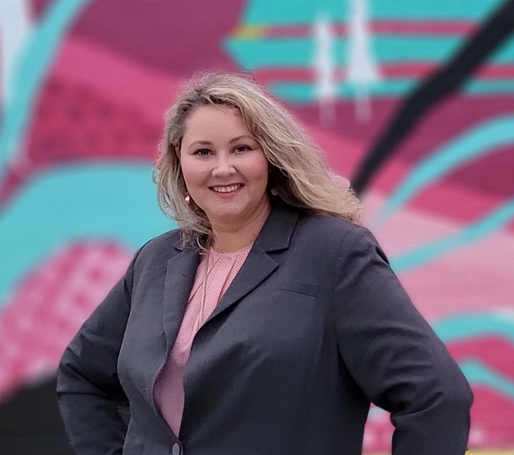 Lori Rasmussen – Working mom; blue girl in a red state; dog fanatic ...